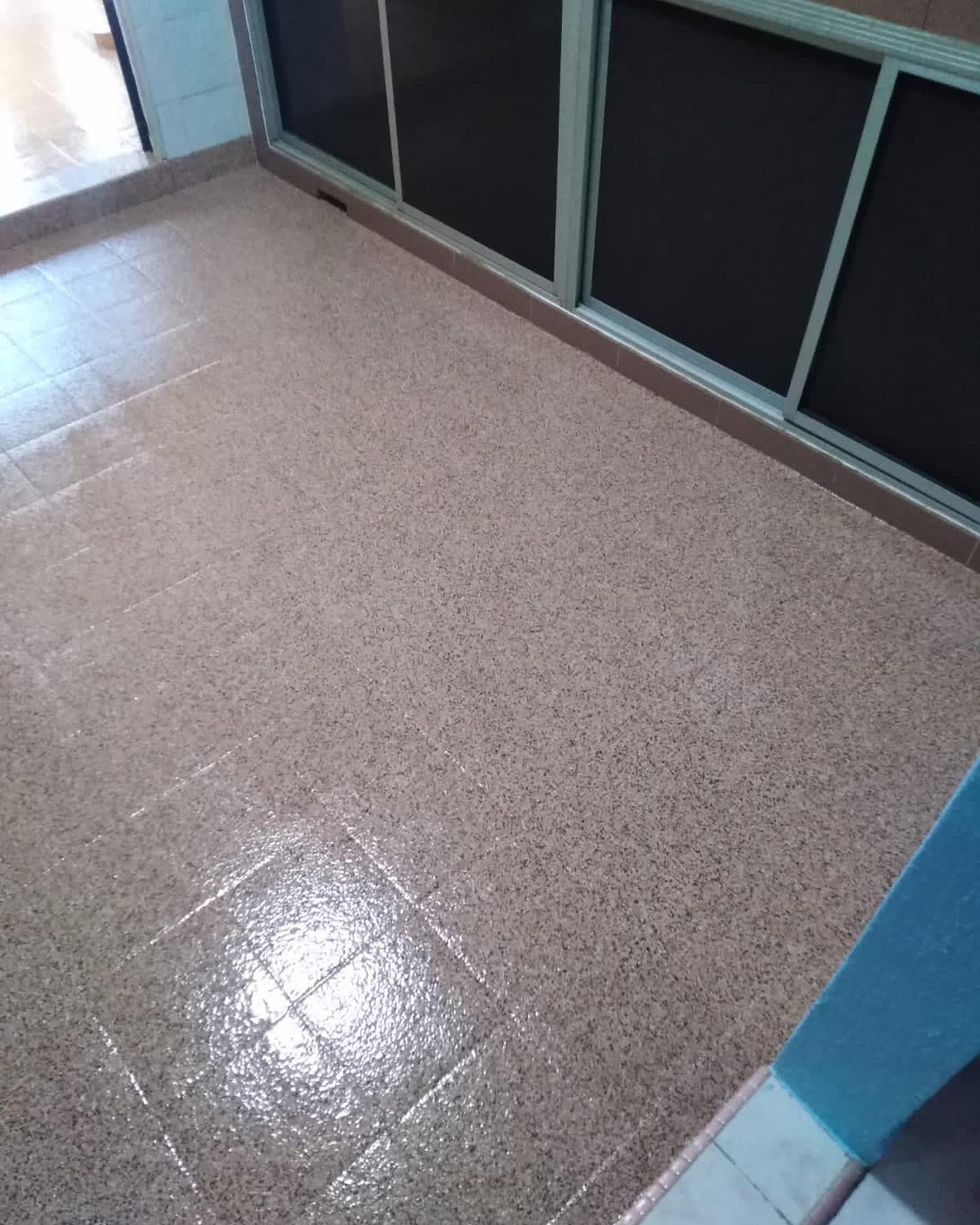 Satin Stone Flake – Tutto Asia Pacific